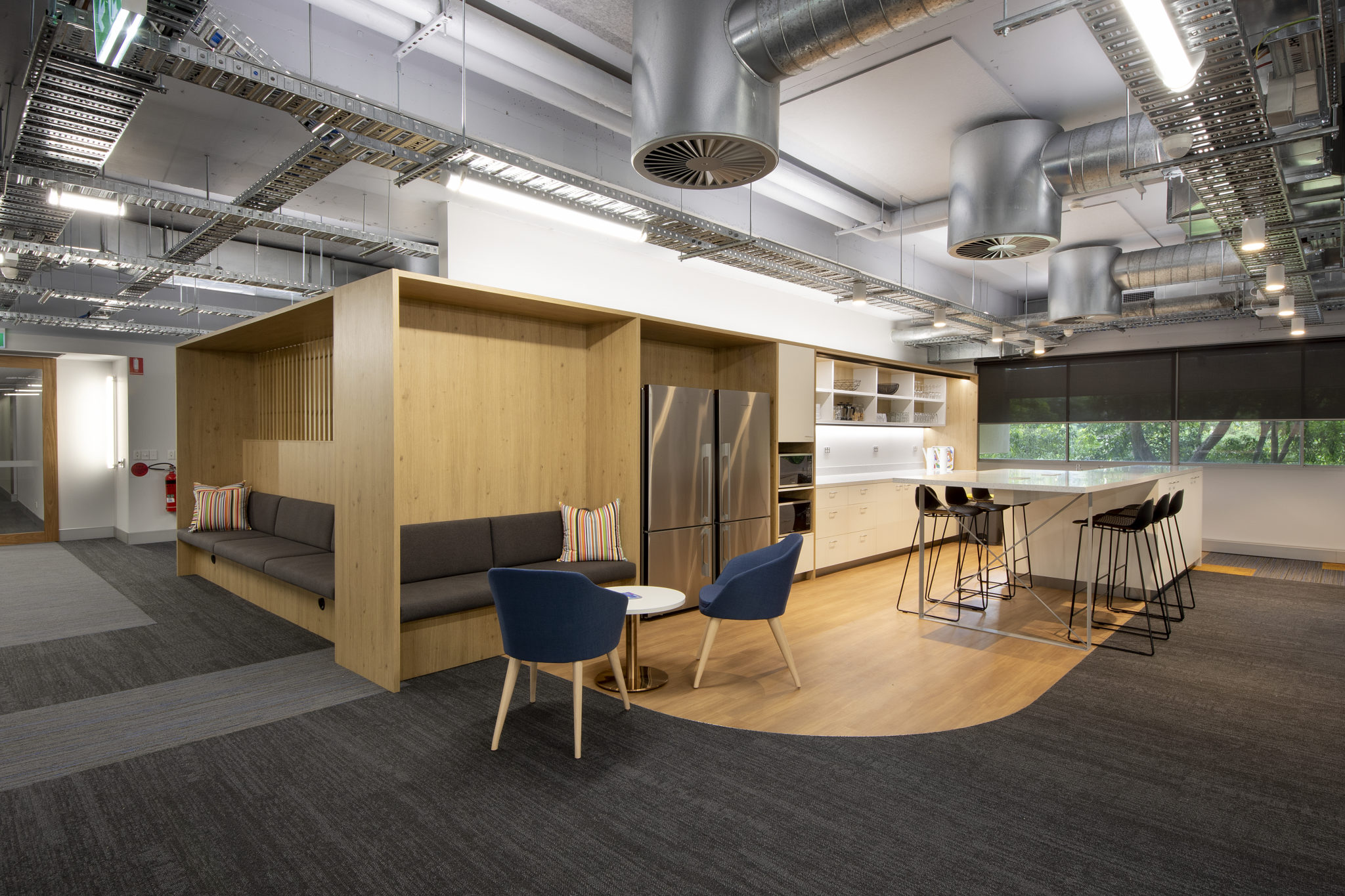 QUT BUSINESS SCHOOL - Interior Engineering